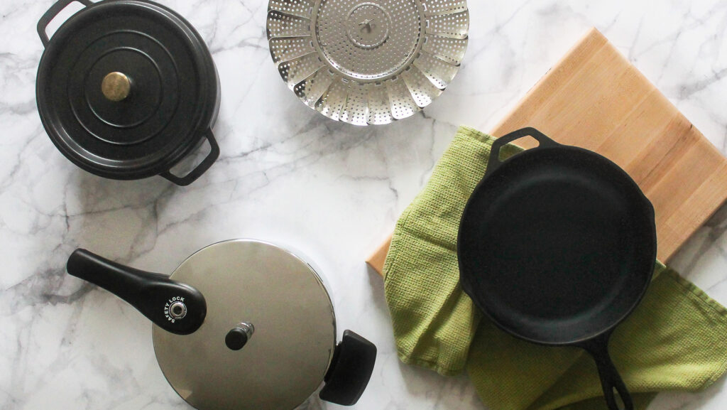 4 Essential Pots and Pans - What’s for Dinner